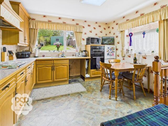 For Sale 3 Bedroom House Disley Cheshire East DS98687619
