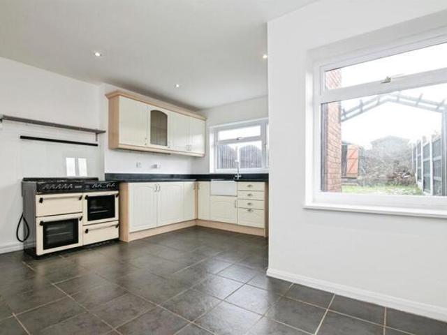 For Sale 3 Bedroom House Dudley West Midlands DS98577971