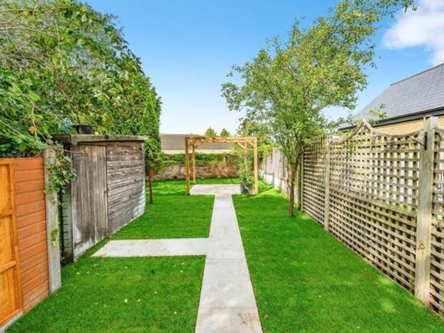 For Sale 3 Bedroom House Dunstable Central Bedfordshire DLS99054804