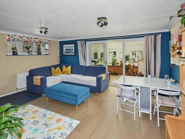 For Sale 3 Bedroom House Earls Barton Earls Barton DLS101678148