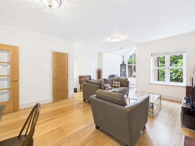 For Sale 3 Bedroom House East Grinstead West Sussex DLS98477501