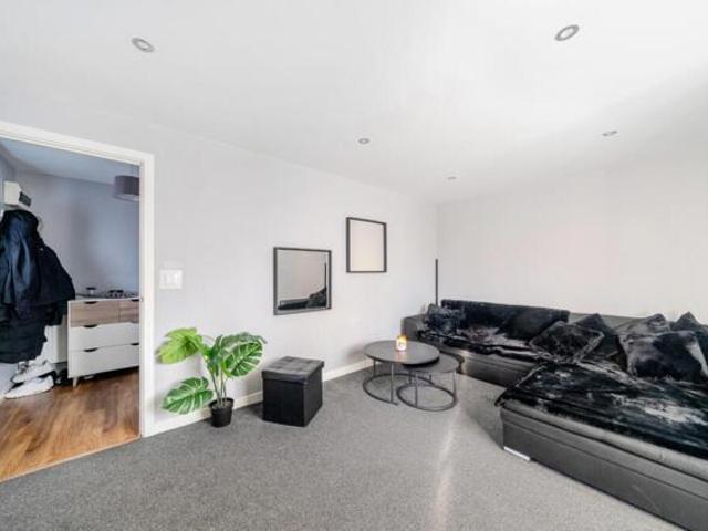 For Sale 3 Bedroom House Eastleigh Hampshire DS99277845