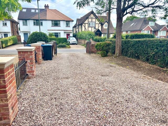 For Sale 3 Bedroom House Egham Surrey DS98278184