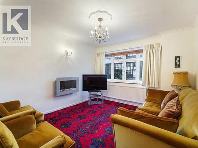 For Sale 3 Bedroom House Epsom Surrey DLS101675417