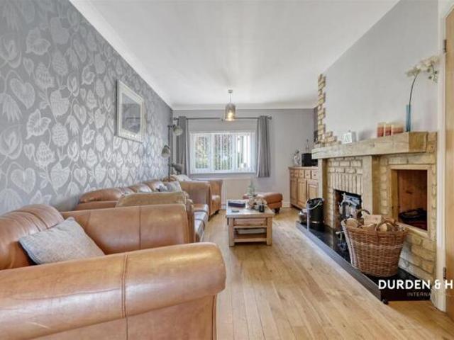 For Sale 3 Bedroom House Essex Essex DLS99523812