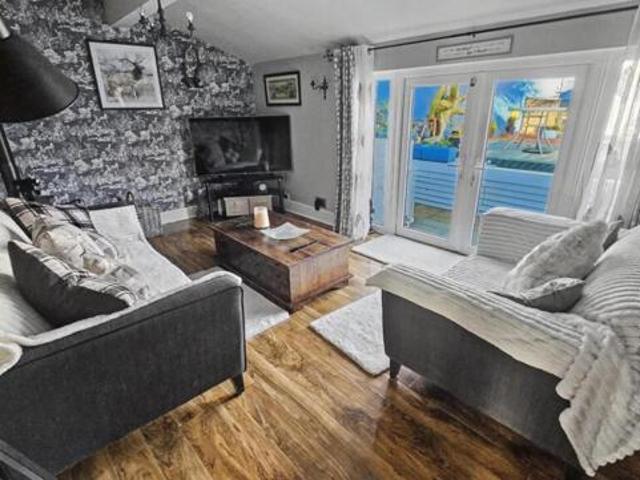 For Sale 3 Bedroom House Fosters Booth Fosters Booth DS101278317
