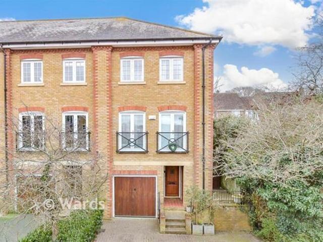 For Sale 3 Bedroom House Faversham Kent DS100987905