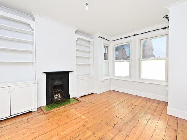 For Sale 3 Bedroom House Farnborough Hampshire DLS101351846