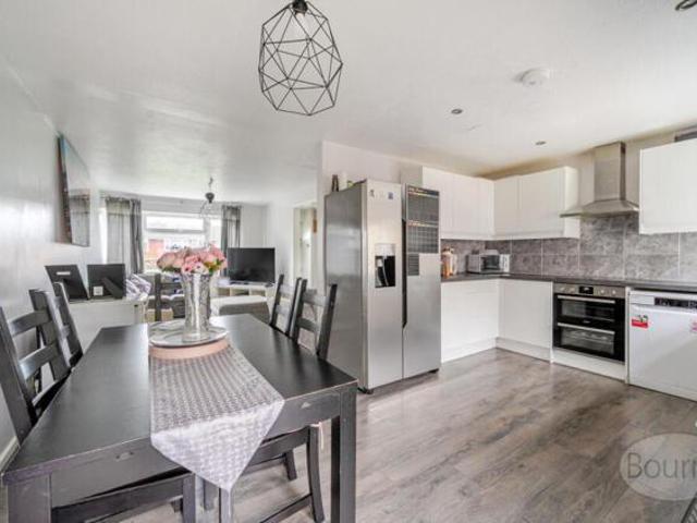 For Sale 3 Bedroom House Farnham Surrey DLS101678875