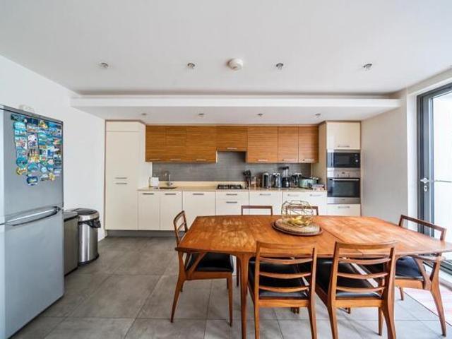 For Sale 3 Bedroom House Finchley Greater London DLS101955513