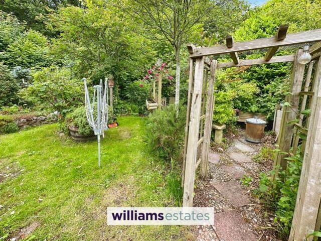 For Sale 3 Bedroom House Flintshire Flintshire DLS101996288