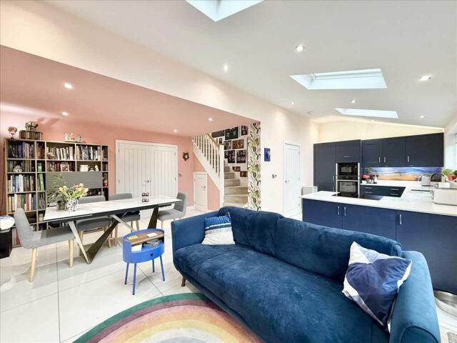 For Sale 3 Bedroom House Keyworth Keyworth DLS100540683