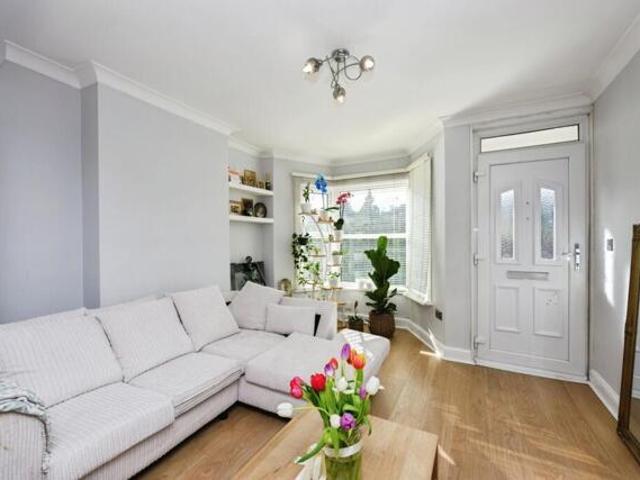 For Sale 3 Bedroom House Kenley Greater London DS100614811