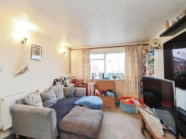 For Sale 3 Bedroom House Kilburn Kilburn DS100224232