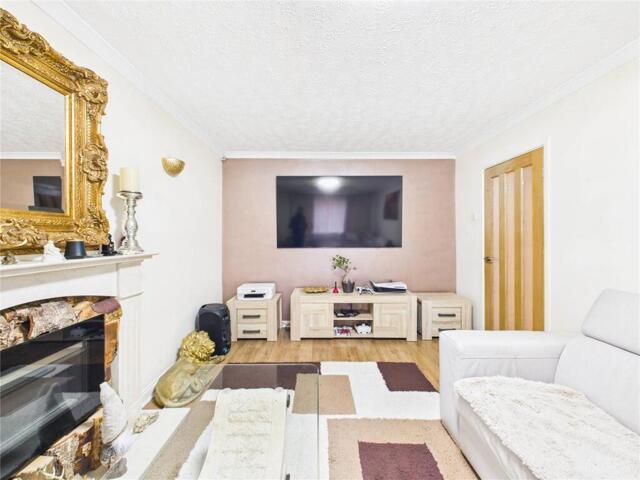 For Sale 3 Bedroom House Kingswood South Gloucestershire DLS99092640