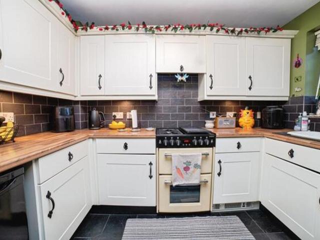 For Sale 3 Bedroom House Kirkby In Ashfield Nottinghamshire DLS98377529