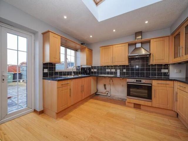 For Sale 3 Bedroom House Houghton Regis Central Bedfordshire DLS101119310
