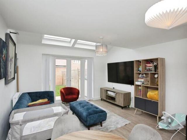 For Sale 3 Bedroom House Houlton Houlton DS101796788