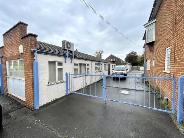 For Sale 3 Bedroom House Holbeach Holbeach DLS100426172
