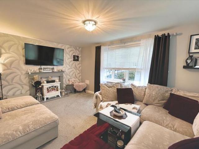 For Sale 3 Bedroom House Holmes Chapel Cheshire East DS101797058