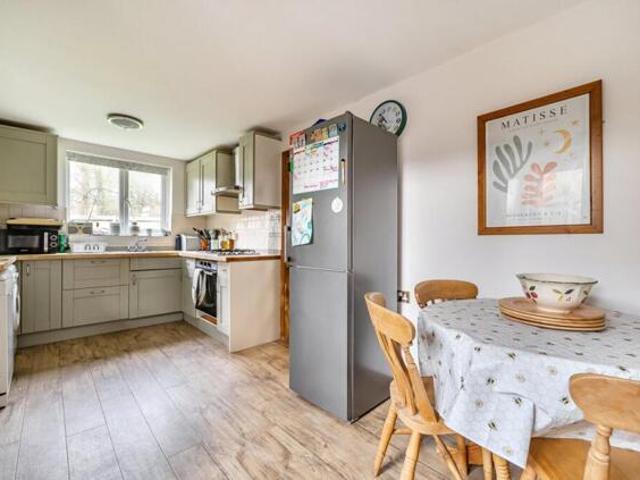 For Sale 3 Bedroom House Hook Hampshire DS100685334