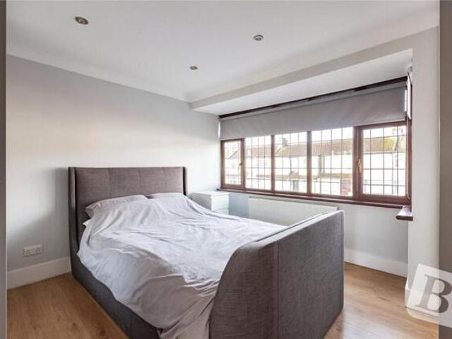 For Sale 3 Bedroom House Hornchurch Greater London DS99641715
