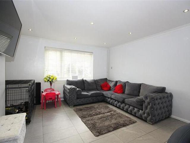 For Sale 3 Bedroom House Havant Hampshire DLS101856126