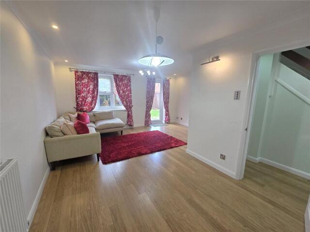 For Sale 3 Bedroom House Hayes Greater London DLS101231928