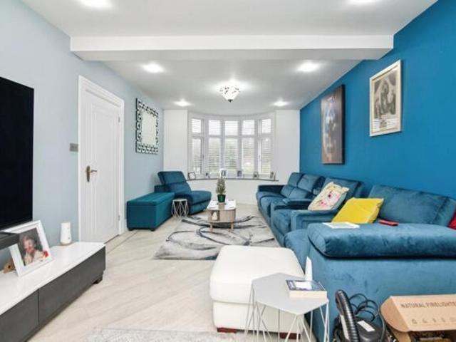 For Sale 3 Bedroom House Halesowen Dudley DS98969305
