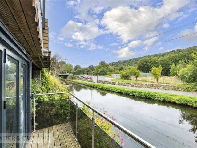 For Sale 3 Bedroom House Halifax Calderdale DS99130062