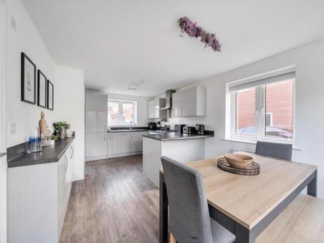For Sale 3 Bedroom House Hampshire Hampshire DS100224222