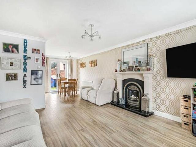 For Sale 3 Bedroom House Hampshire Hampshire DS98834678