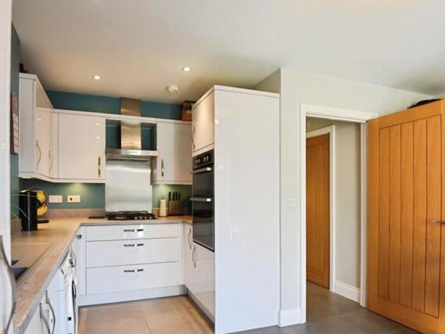 For Sale 3 Bedroom House Hampshire Hampshire DS99523645