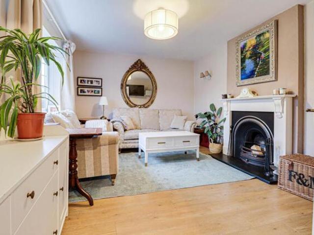 For Sale 3 Bedroom House Harpenden Hertfordshire DS99774020