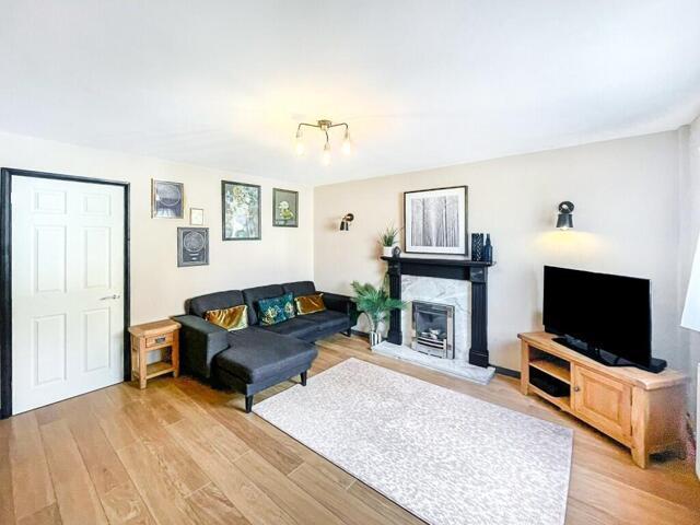 For Sale 3 Bedroom House Harrogate North Yorkshire DS101100195