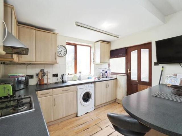 For Sale 3 Bedroom House Heanor Derbyshire DS100366167