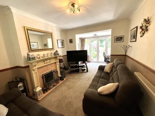 For Sale 3 Bedroom House Heanor Derbyshire DS101892136