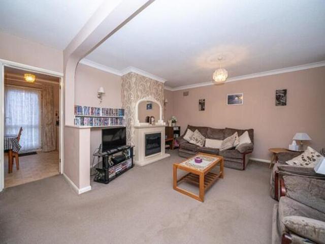 For Sale 3 Bedroom House Hemel Hempstead Hertfordshire DLS100648928