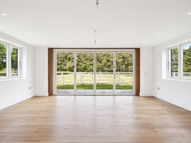 For Sale 3 Bedroom House Hemel Hempstead Hertfordshire DLS98864311