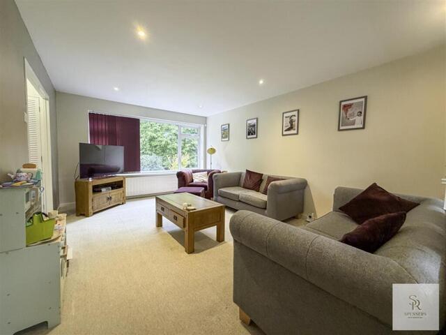 For Sale 3 Bedroom House Hemel Hempstead Hertfordshire DS98154046