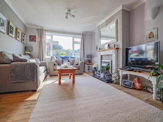 For Sale 3 Bedroom House Hemel Hempstead Hertfordshire DS98765751