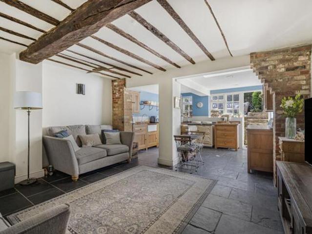 For Sale 3 Bedroom House Hertfordshire Hertfordshire DLS98930350