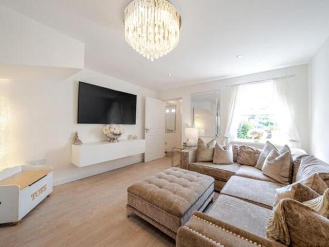 For Sale 3 Bedroom House Hertfordshire Hertfordshire DS100540674