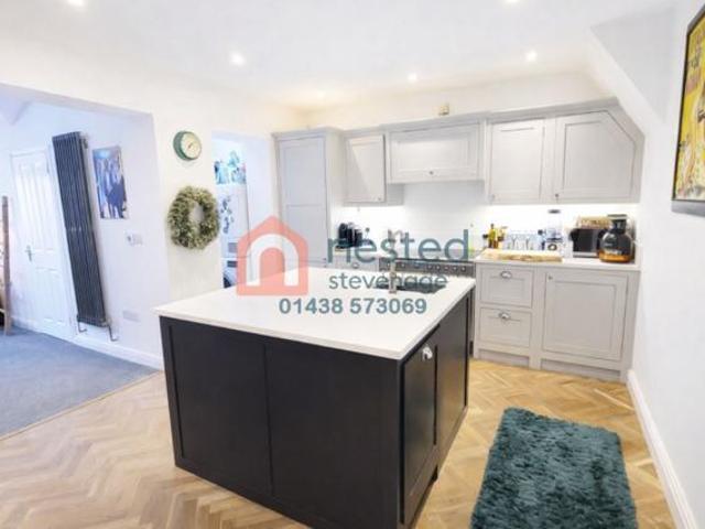 For Sale 3 Bedroom House Hertfordshire Hertfordshire DS100685221
