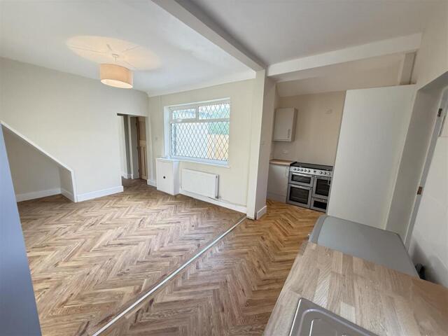 For Sale 3 Bedroom House Heswall Merseyside DS99204006