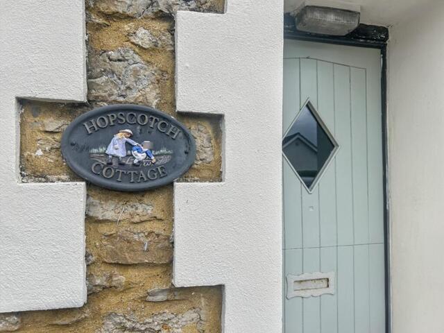 For Sale 3 Bedroom House Highworth Swindon DS98278286