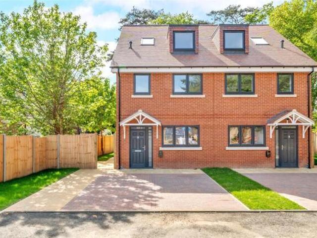 For Sale 3 Bedroom House Hindhead Surrey DS99986466