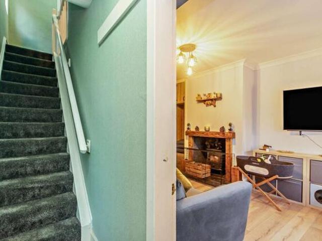 For Sale 3 Bedroom House Hull East Riding Of Yorkshire DLS100881408