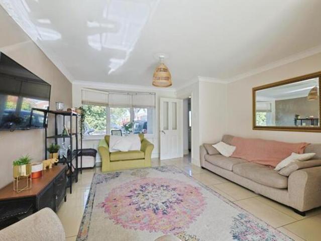 For Sale 3 Bedroom House Hull East Riding Of Yorkshire DS98154129