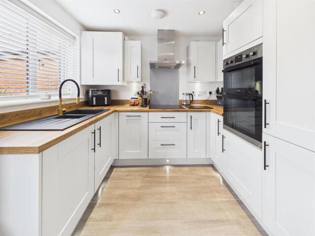 For Sale 3 Bedroom House Innsworth Innsworth DLS100541108